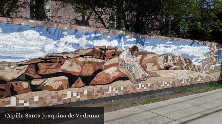 Capilla Santa Joaquina de Vedruna - Puente Alto (Región de Santiago ...